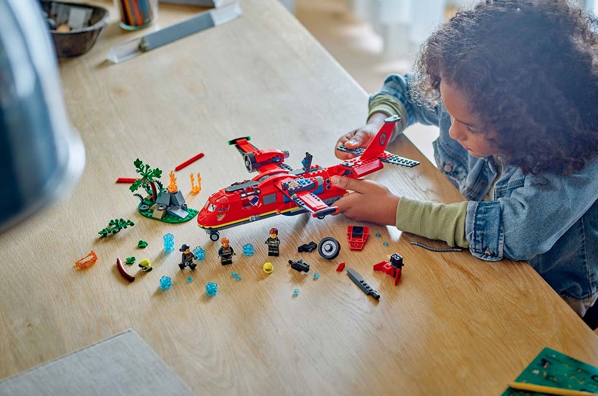 18% off on 478-Piece City Fire Rescue Plane | OneDayOnly