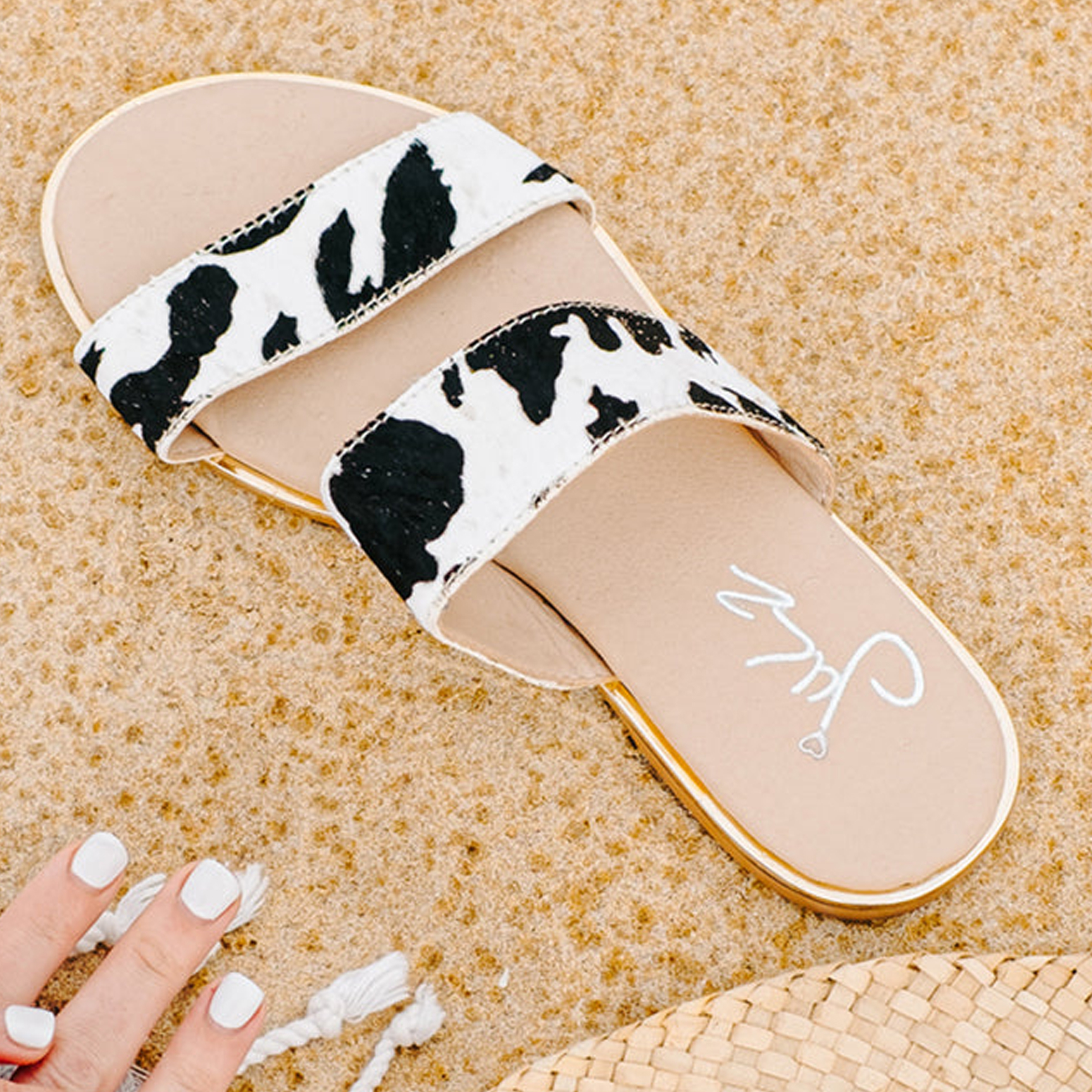 44% off on Julz Ladies Leather Aspen Sandals | OneDayOnly