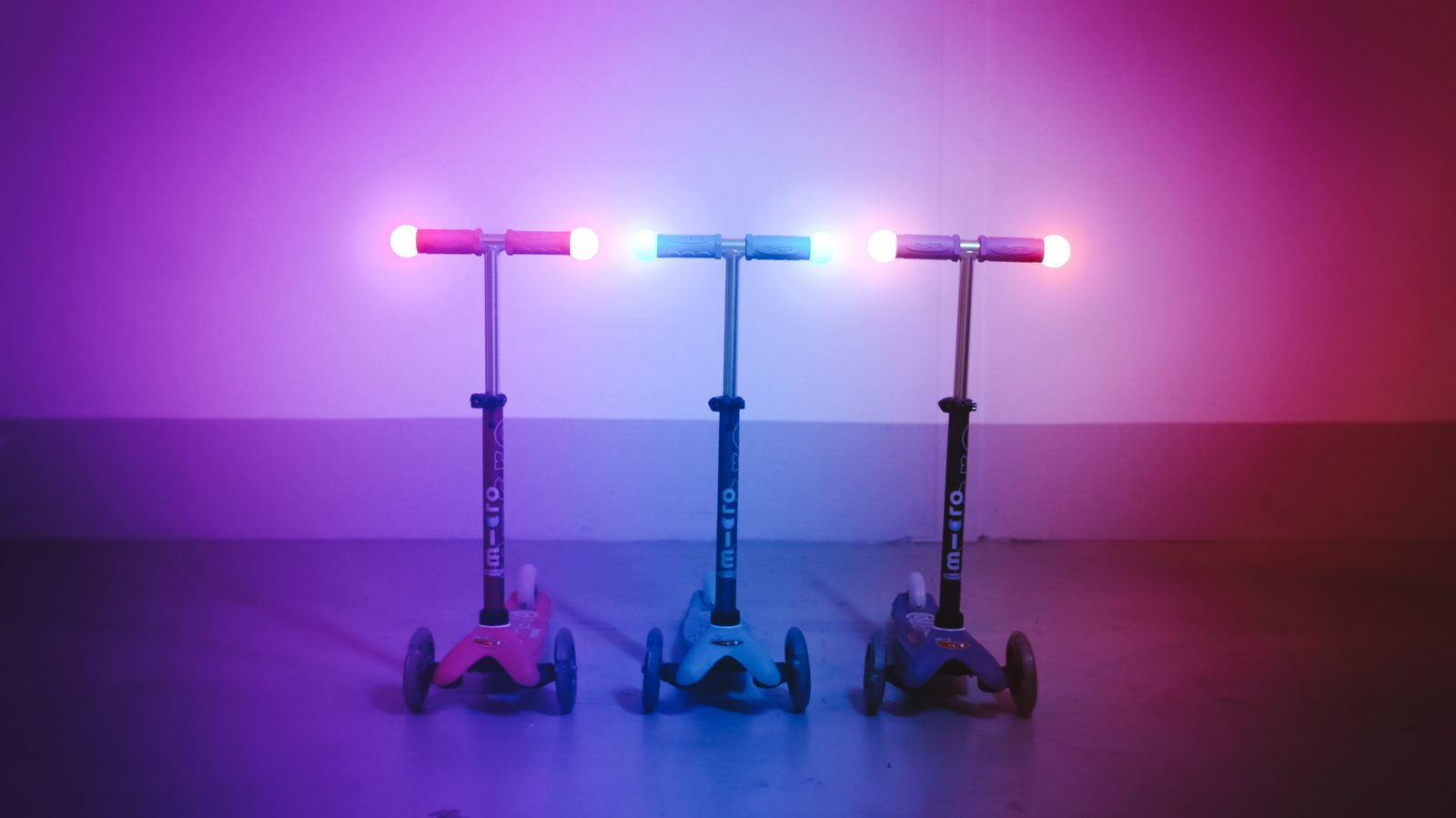 26% off on Micro LED Mini Deluxe Magic Scooter | OneDayOnly