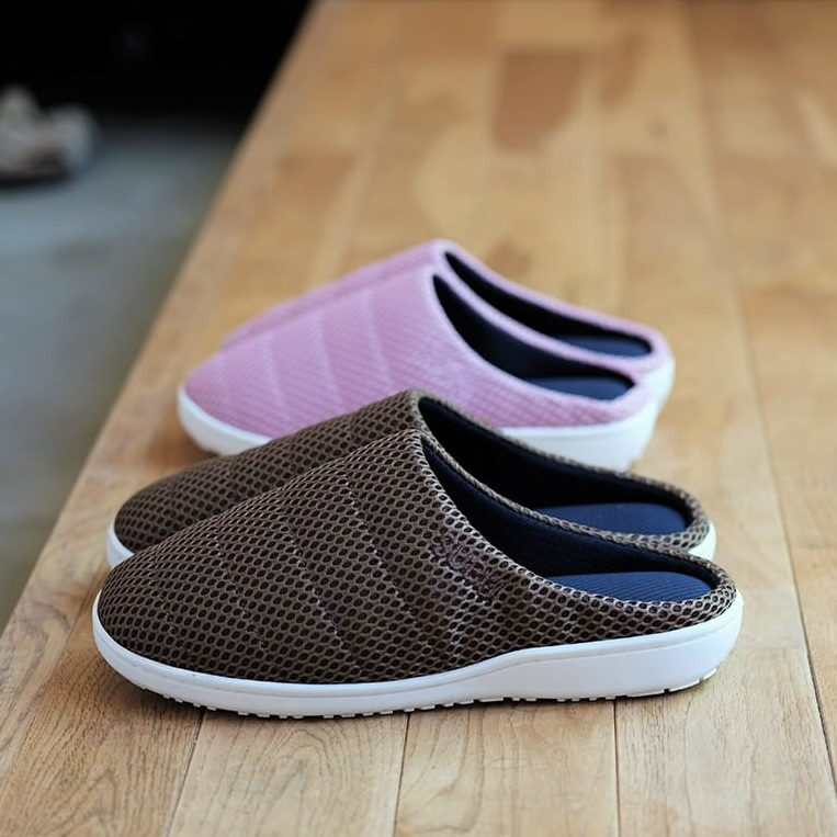 55% off on SUBU Unisex Light Indoor Sandals | OneDayOnly