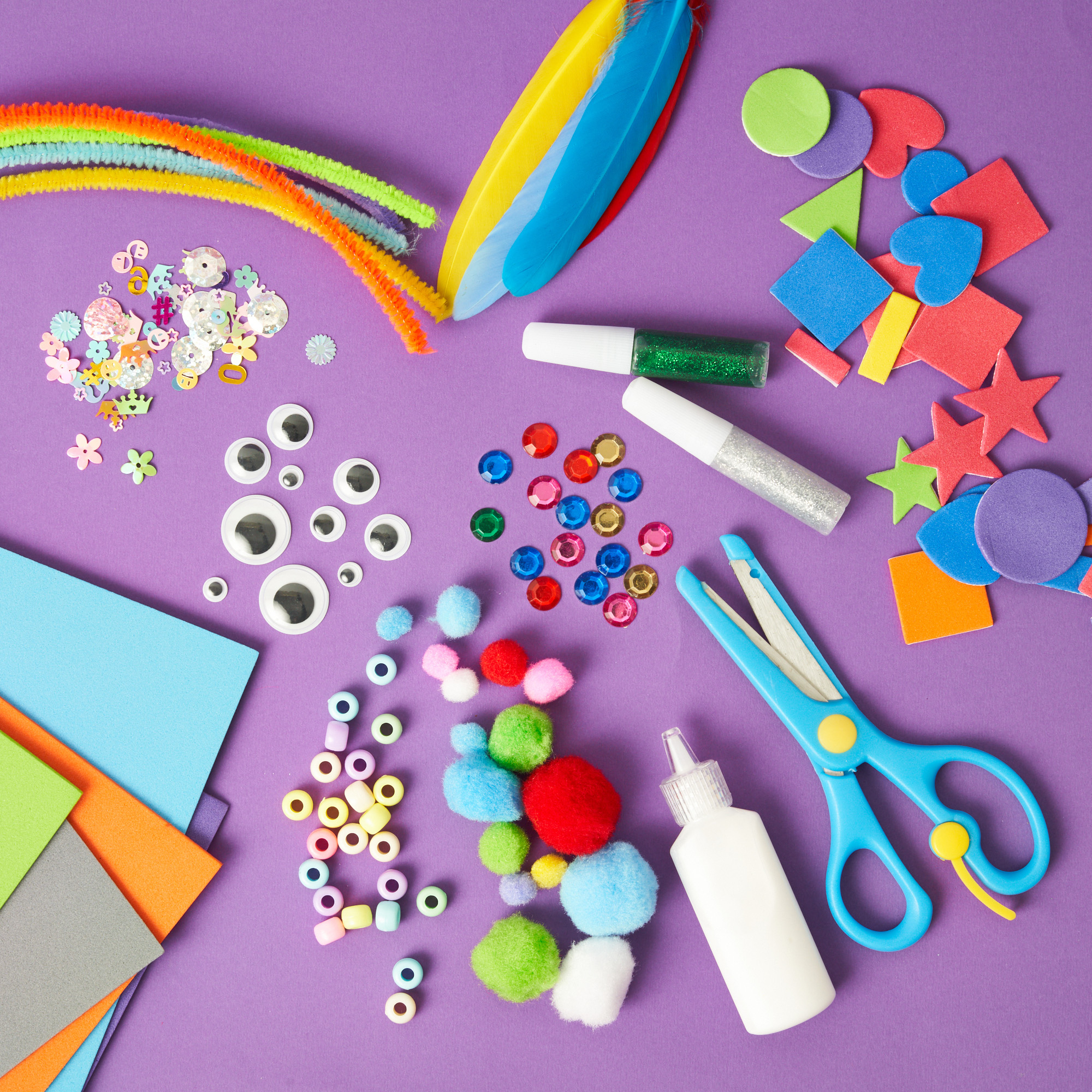 34% off on 1000+ Piece Arts and Crafts Set | OneDayOnly