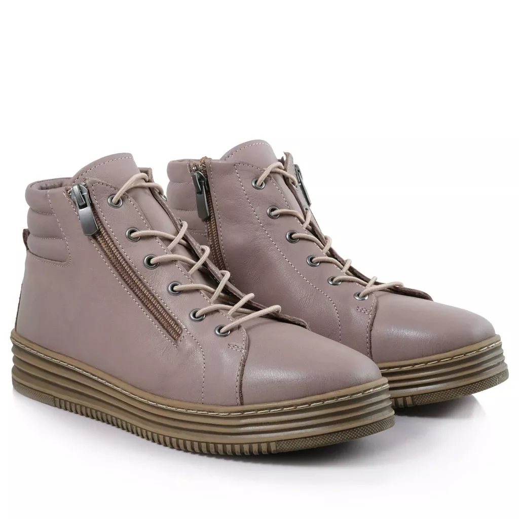 30% off on Pesso Ladies Salvation Sneakers | OneDayOnly