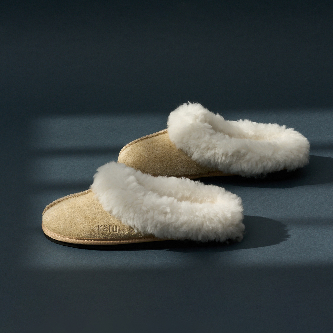 31% off on Woodheads Unisex Sleek Slippers | OneDayOnly