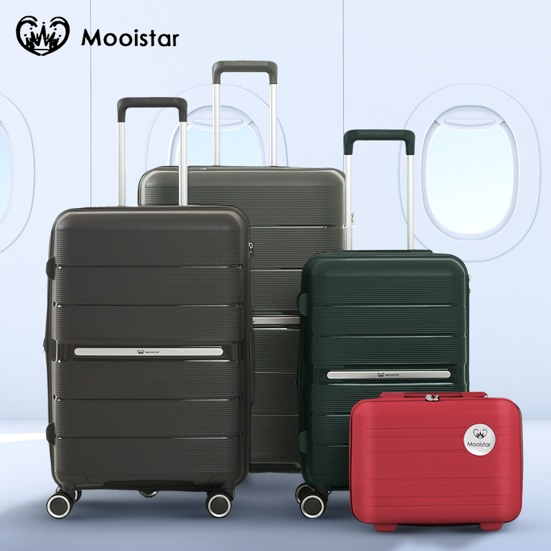 47% off on 4-Piece Hard Shell Luggage Set | OneDayOnly
