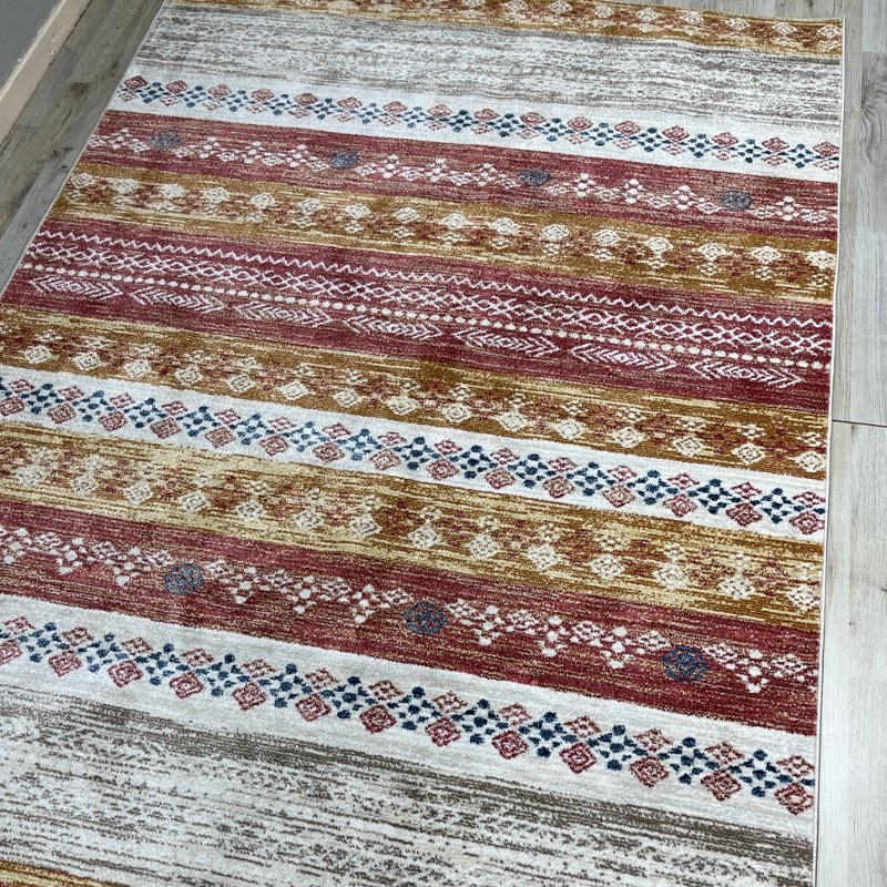 61% off on Divine Boho Tribal Red Carpet | OneDayOnly