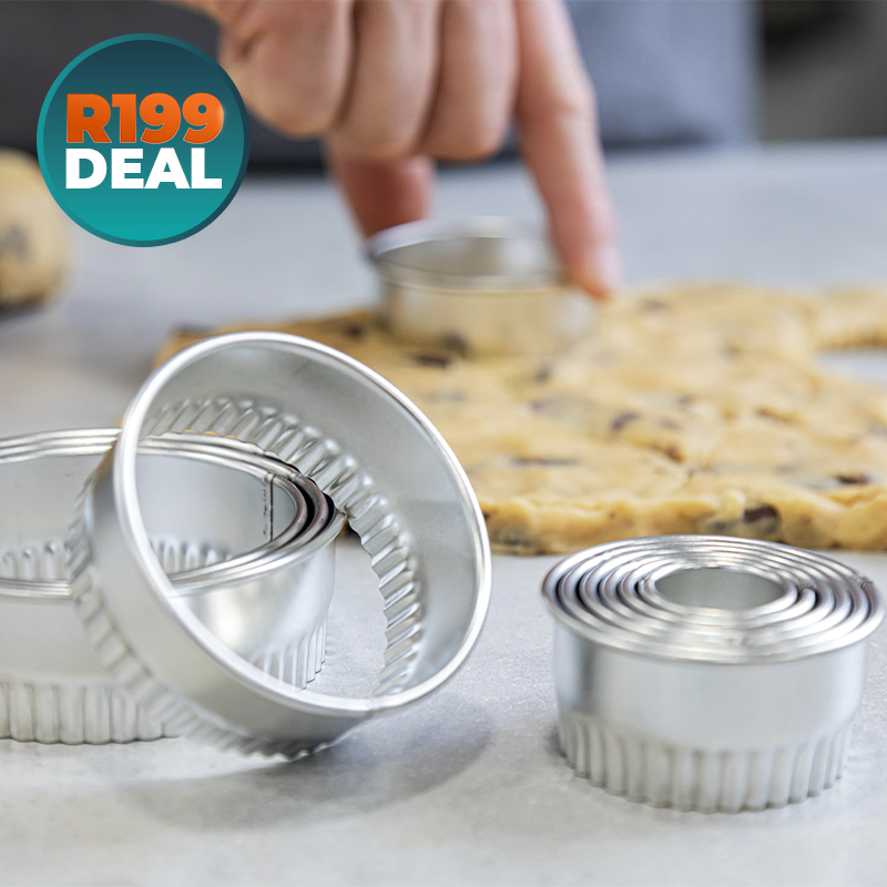 50% off on 11-Piece Fluted Cutters Set | OneDayOnly